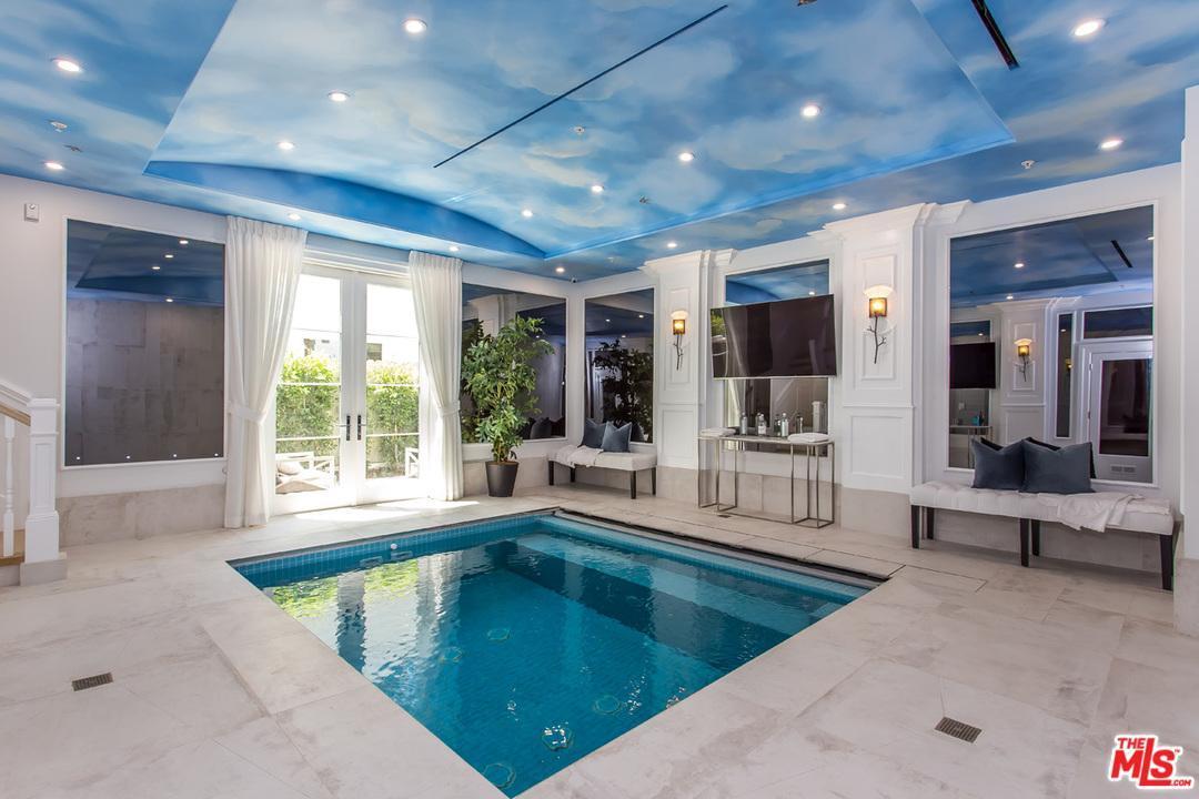 MLB Great Jimmy Rollins Sets Record With Encino Estate Purchase