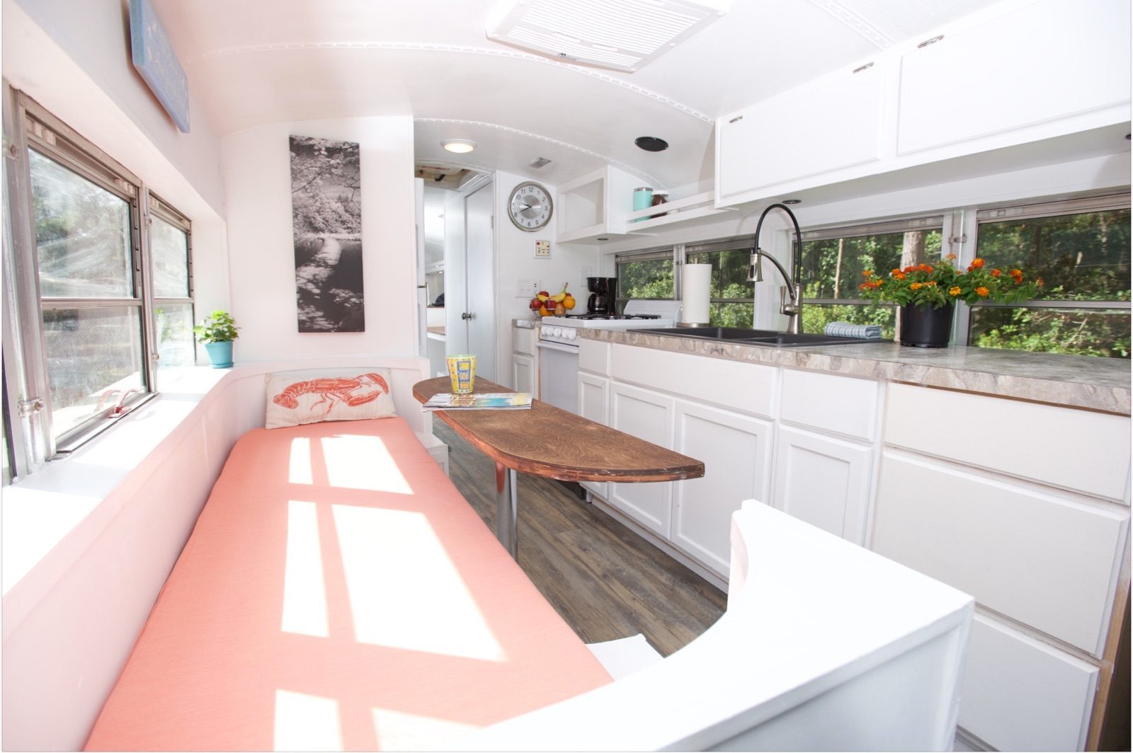 School Bus Homes? 'Skoolies' Are the Best Tiny House This Fall
