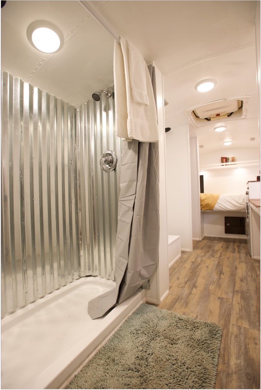 School Bus Homes? 'Skoolies' Are the Best Tiny House This Fall