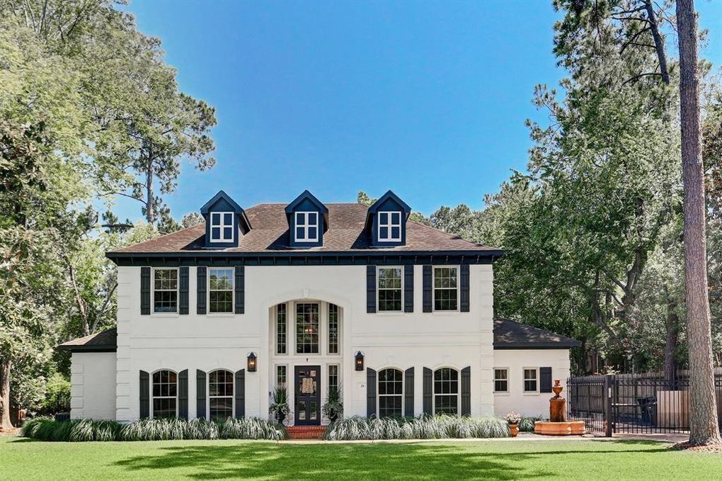 Lessons From Listing Photos: A '90s Home Gets a Major Glow-Up