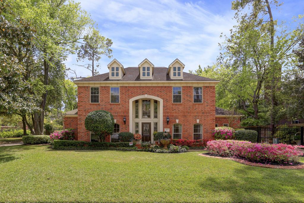 Lessons From Listing Photos: A '90s Home Gets a Major Glow-Up