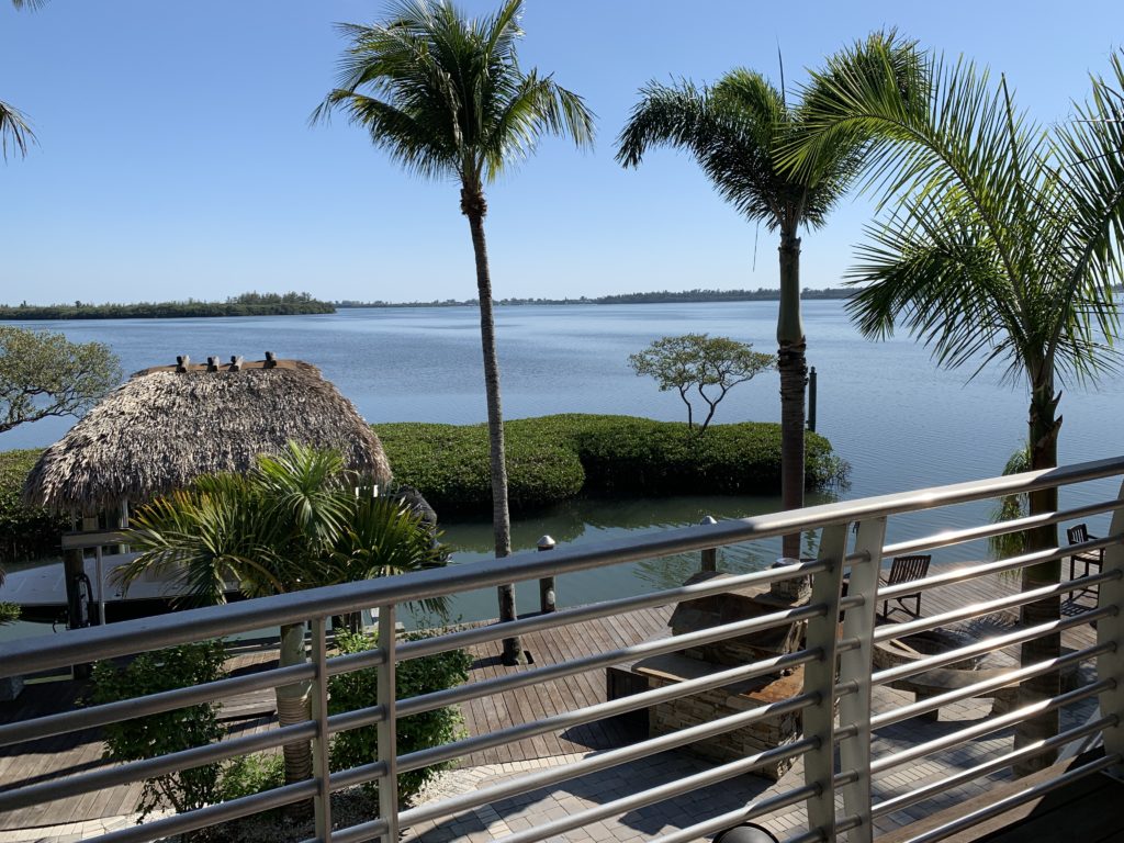 5 Things We Loved About a Florida Waterfront Compound—and 1 Quibble