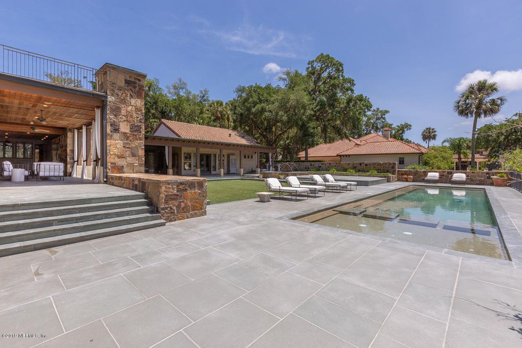 Pro Golfer Fred Funk Selling Exquisite European-Inspired Compound in FL