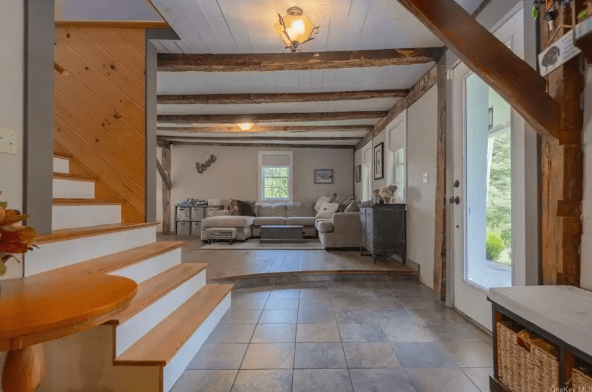 Built in 1720, Connecticut's Butternut Farm Is the Week's Oldest Listing