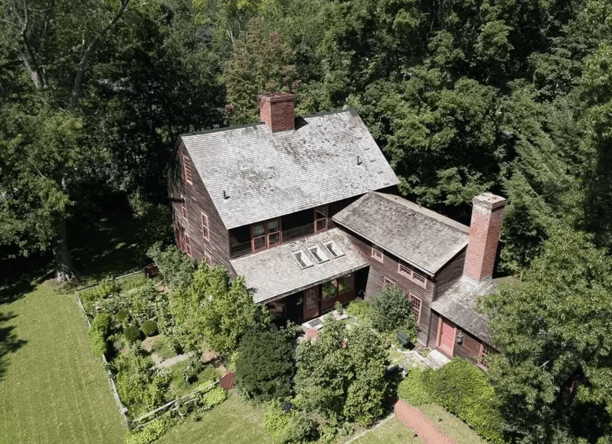 Built in 1720, Connecticut's Butternut Farm Is the Week's Oldest Listing