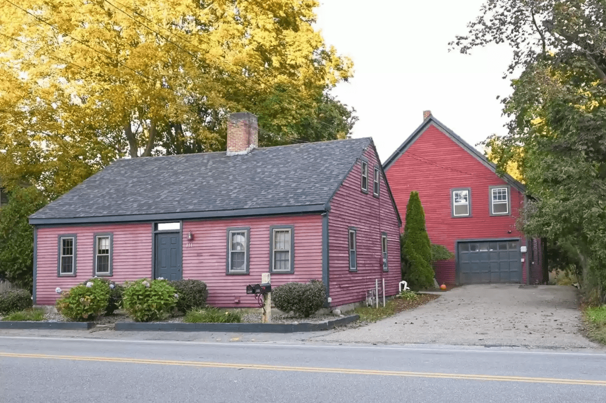 Built in 1646, a Rare First Period House Is the Week's Oldest Listing