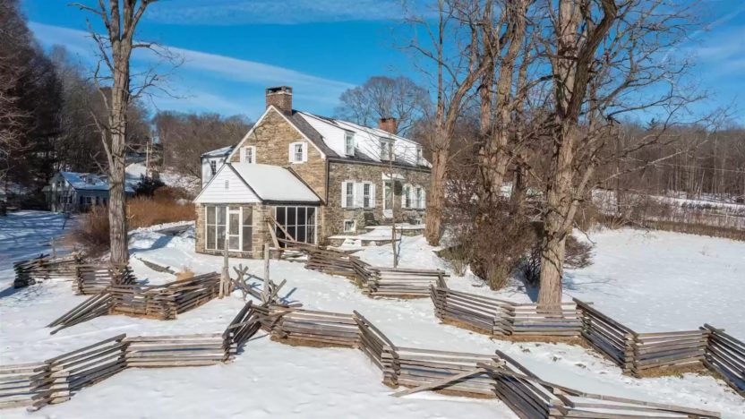 Built in 1710, a New York Country Estate Is the Week's Oldest Home
