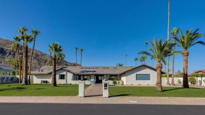 Los Angeles Dodgers Star Cody Bellinger Lists Arizona Home