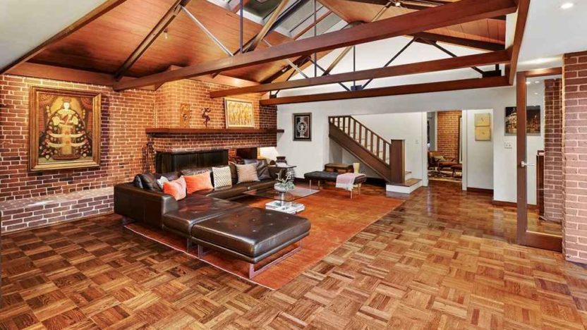 'Fascinating Metamorphosis': Water Pump House Now a Luxury Residence