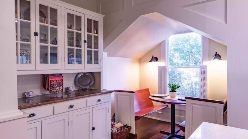 Warren House From 'Home Town' Sells in a Week: This Is What Happened