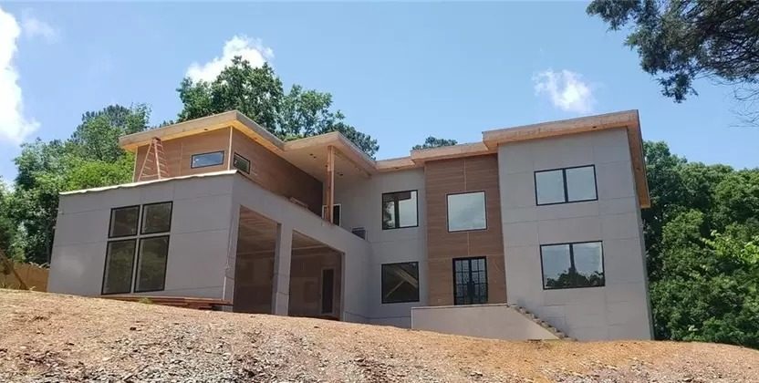 Young Thug and Gunna Arrested in Atlanta, Let's Peek Inside Their Homes